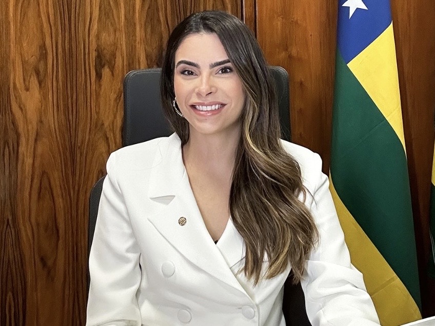 Com 480 matérias apresentadas, Yandra Moura tem trabalho inserido nas principais pautas do país ...